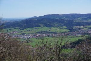 Auf dem Lochen wandern: Sensationeller Alpenblick inklusive Gipfelkreuz!
