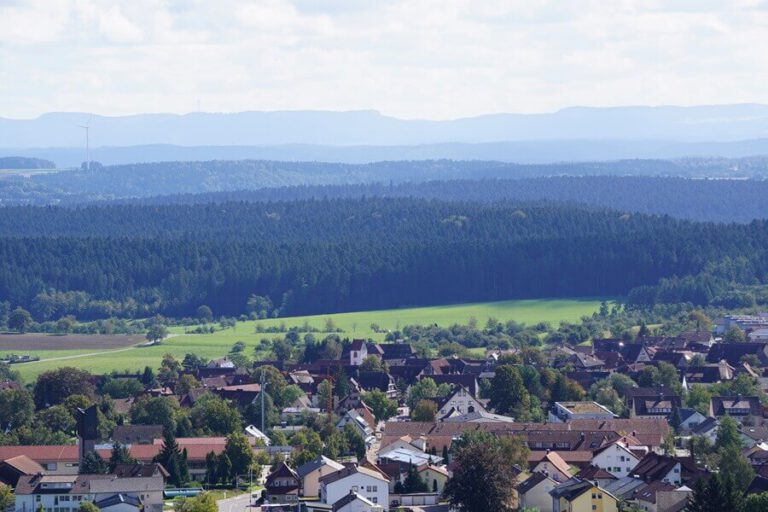 Loßburg wandern: Vogteiturm, Zauberland, Berghütte, Kinzigsee