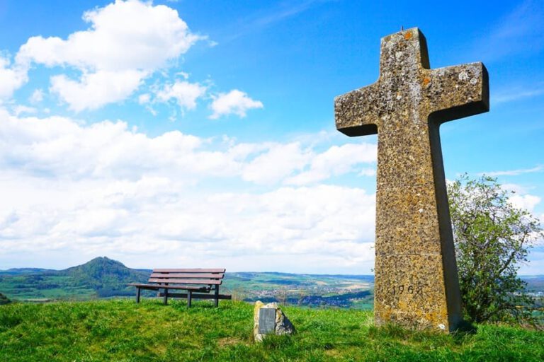 Im Hegau wandern: Hegauer Vulkan-Tour Premium-Wanderweg!